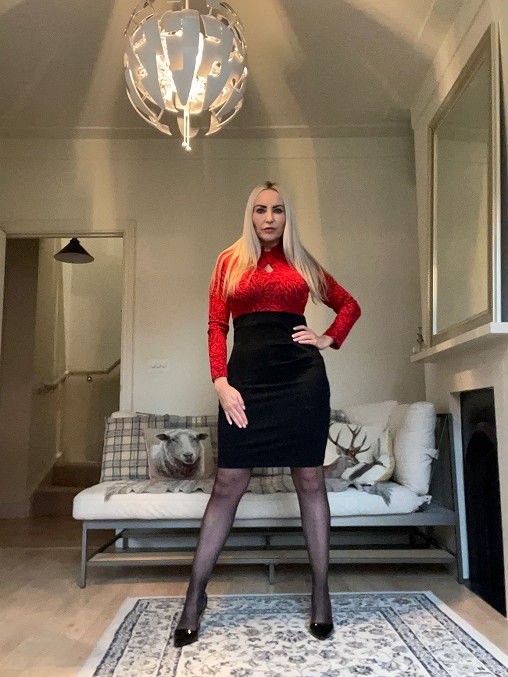 Hertfordshire FemDom Mistress Session Information | Miss Jessica Wood